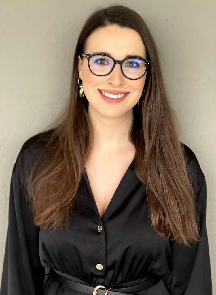 Mienke van Niekerk - Humanitas Training & Counselling